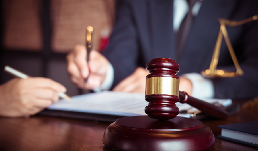 ¿Cuándo y cómo presentar una demanda en sede contenciosa?